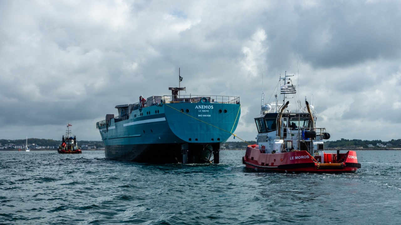 Anemos : la coque du 1er voilier-cargo Towt est arrivée sur le ...